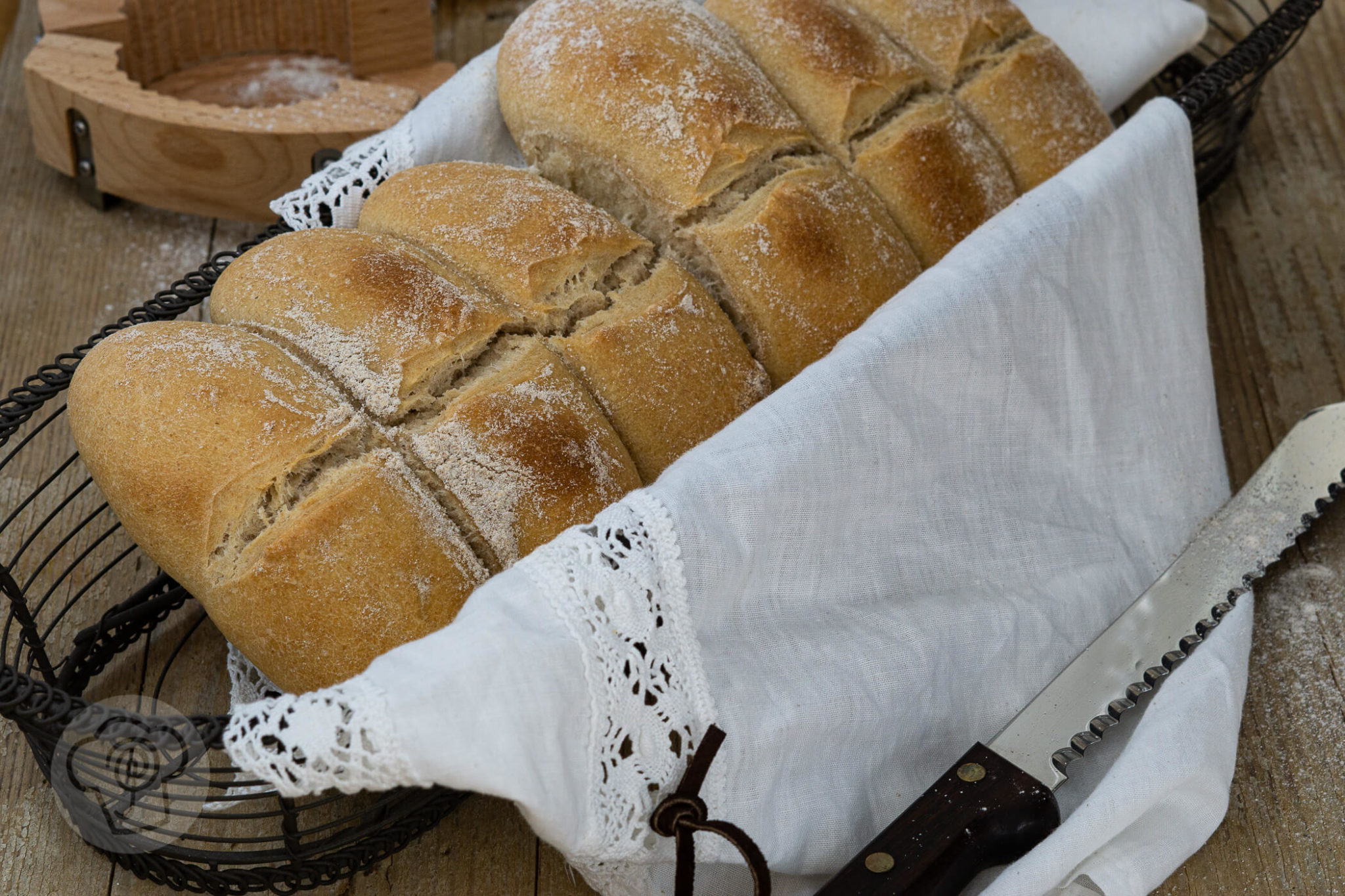 Tessiner Brot Synchronbacken - Küchentraum & Purzelbaum