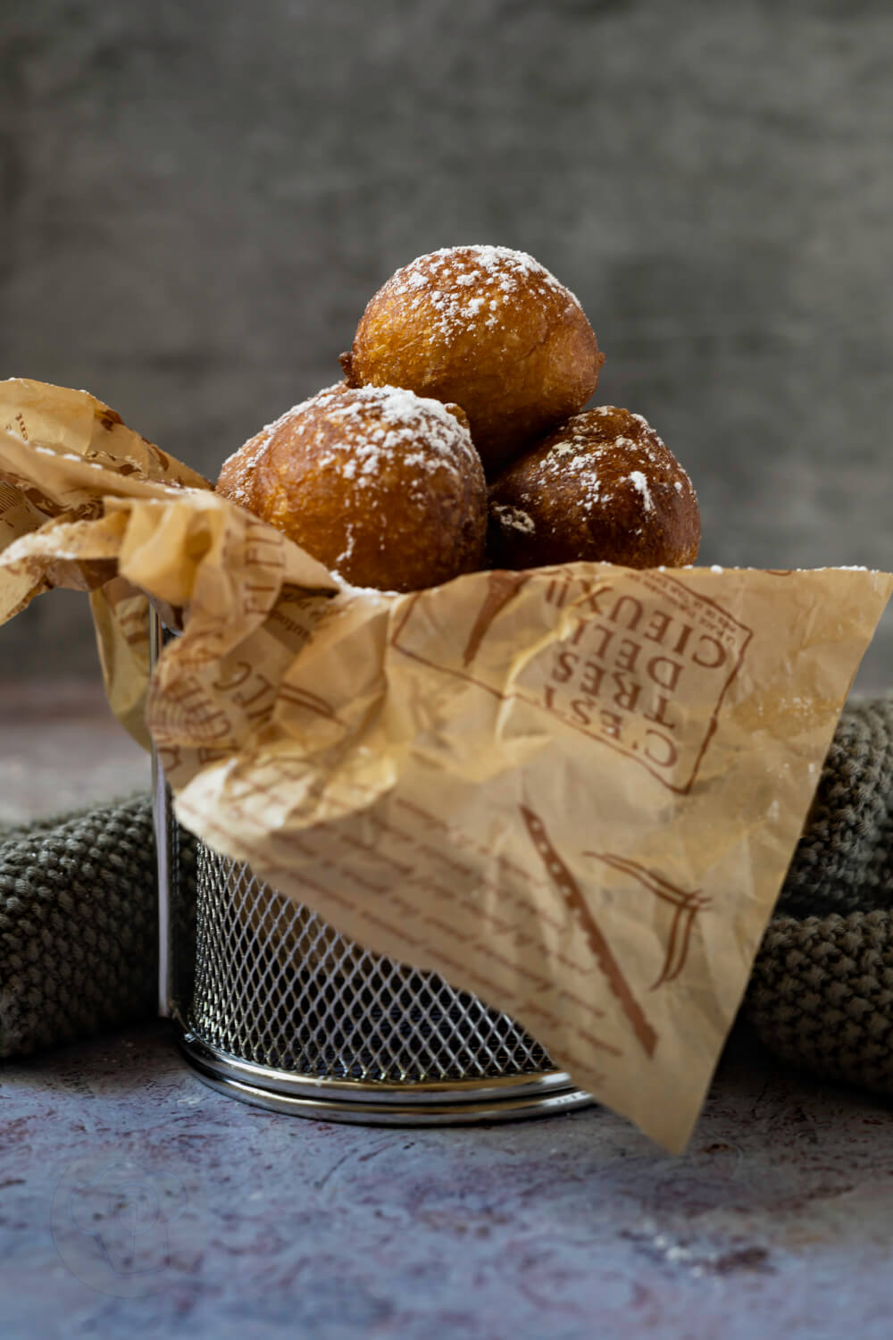 Mikate - Kongo - Küchentraum & Purzelbaum